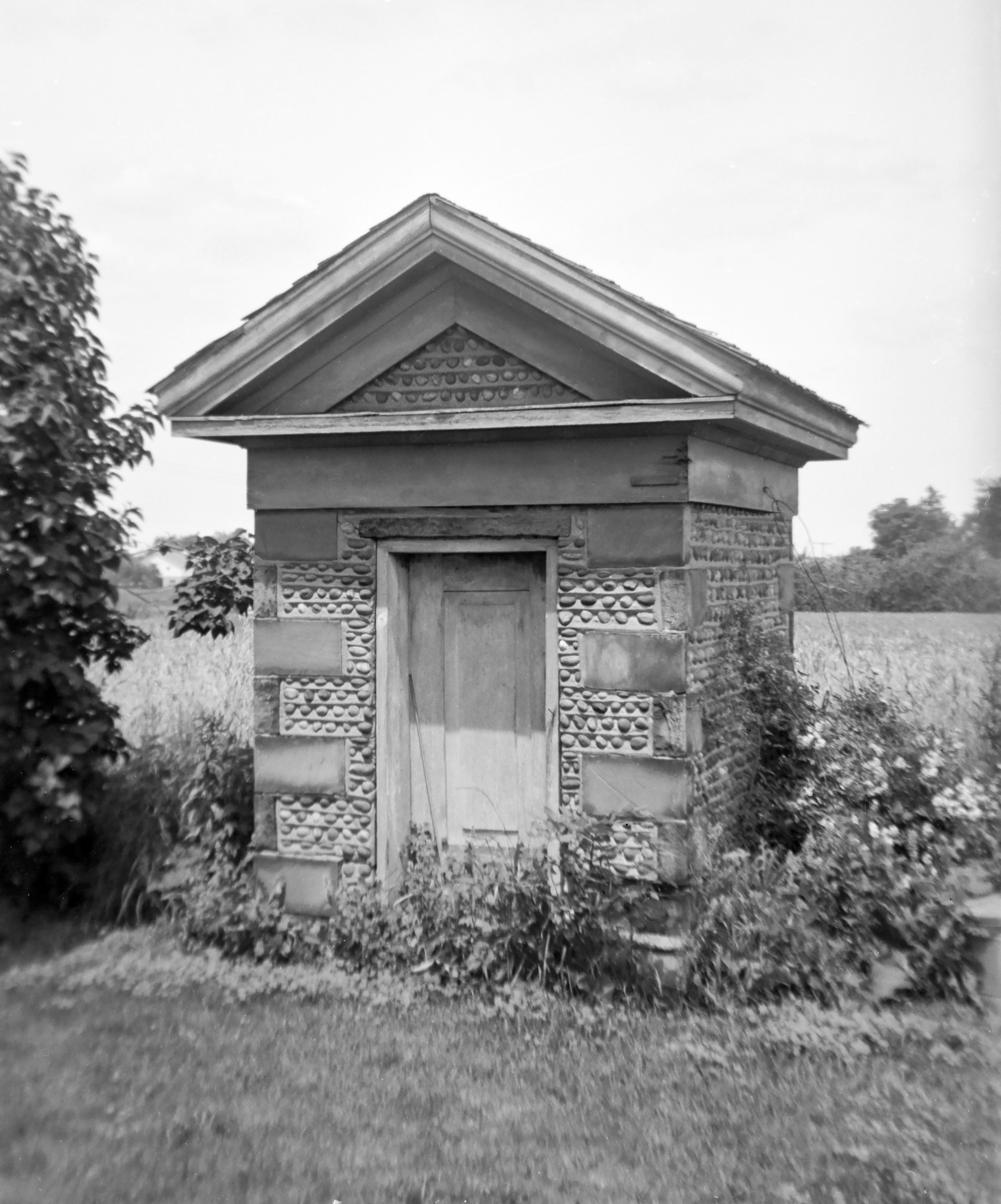 Old-Fashioned Smoke Houses 21111 Cobblestone Photographs Catalog